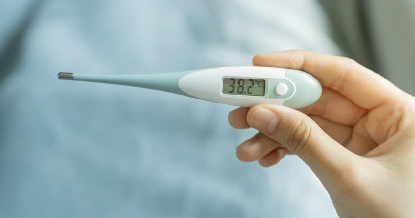 Come abbassare la febbre? Terapie e rimedi